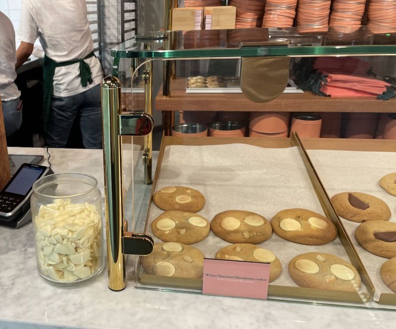 Produktübersicht – von Glastür, über Einrichtungssysteme bis zum Türgriff